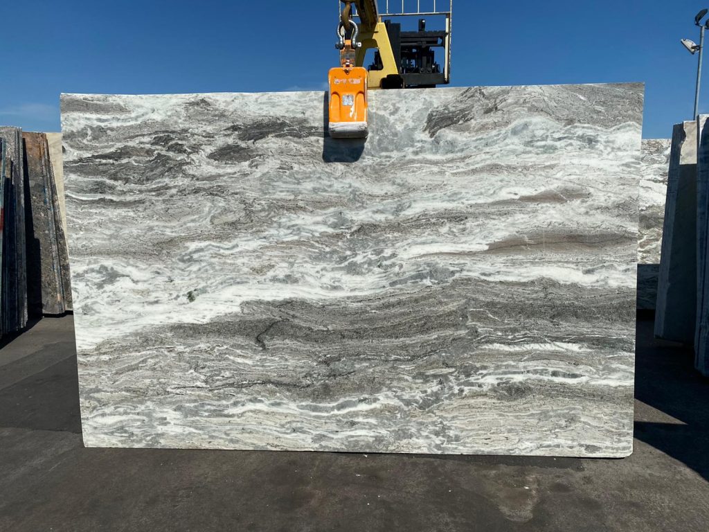 Calacatta Brasille Polished Quartzite 3cm – UK Stone Company