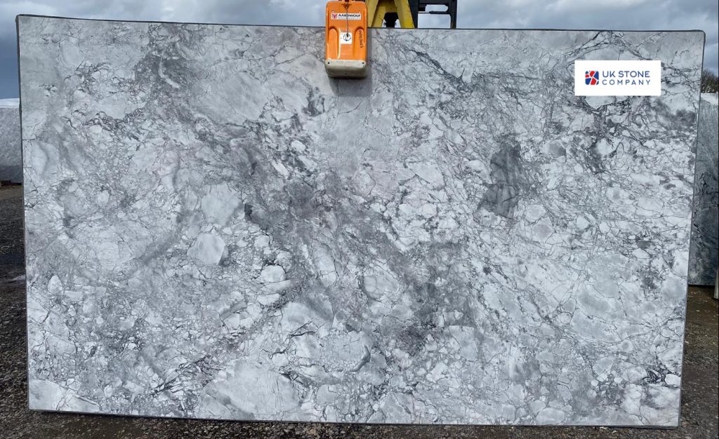 Calacatta Brasille Polished Quartzite 3cm – UK Stone Company