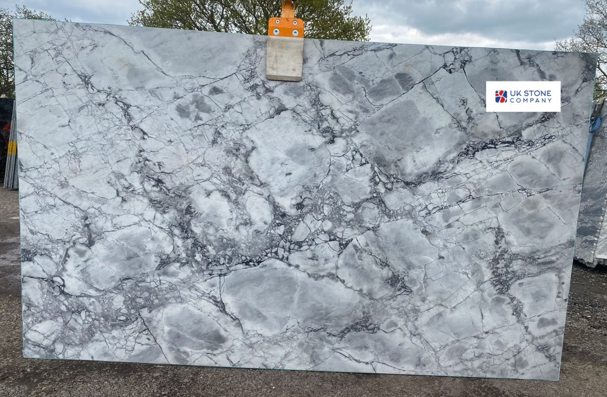 Bianco Eclipse Polished Quartzite 3cm Block No – 11528 – UK Stone Company