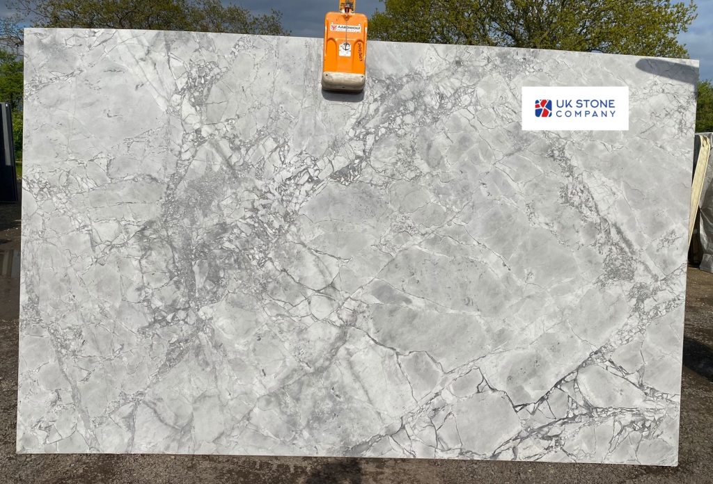 Bianco Eclipse Polished Quartzite 2cm Block No – 10887 – UK Stone Company