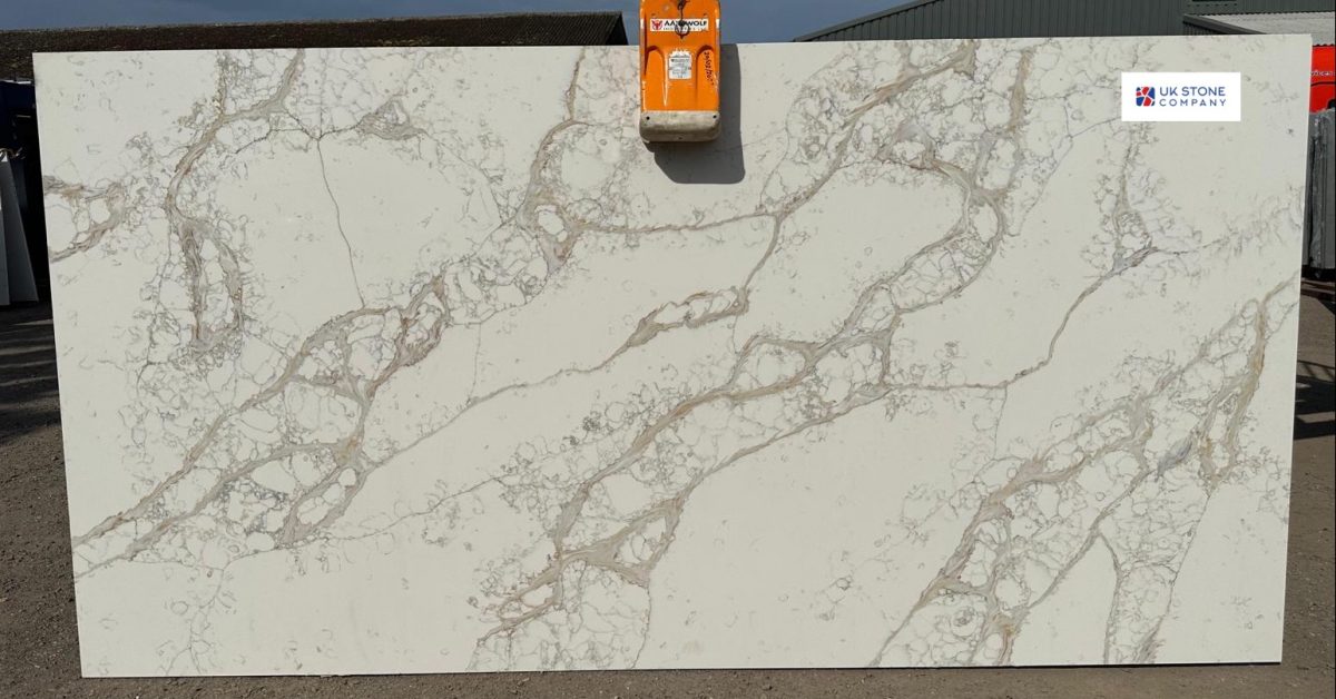Calacatta Capri Jumbo+ Quartz 3cm – UK Stone Company